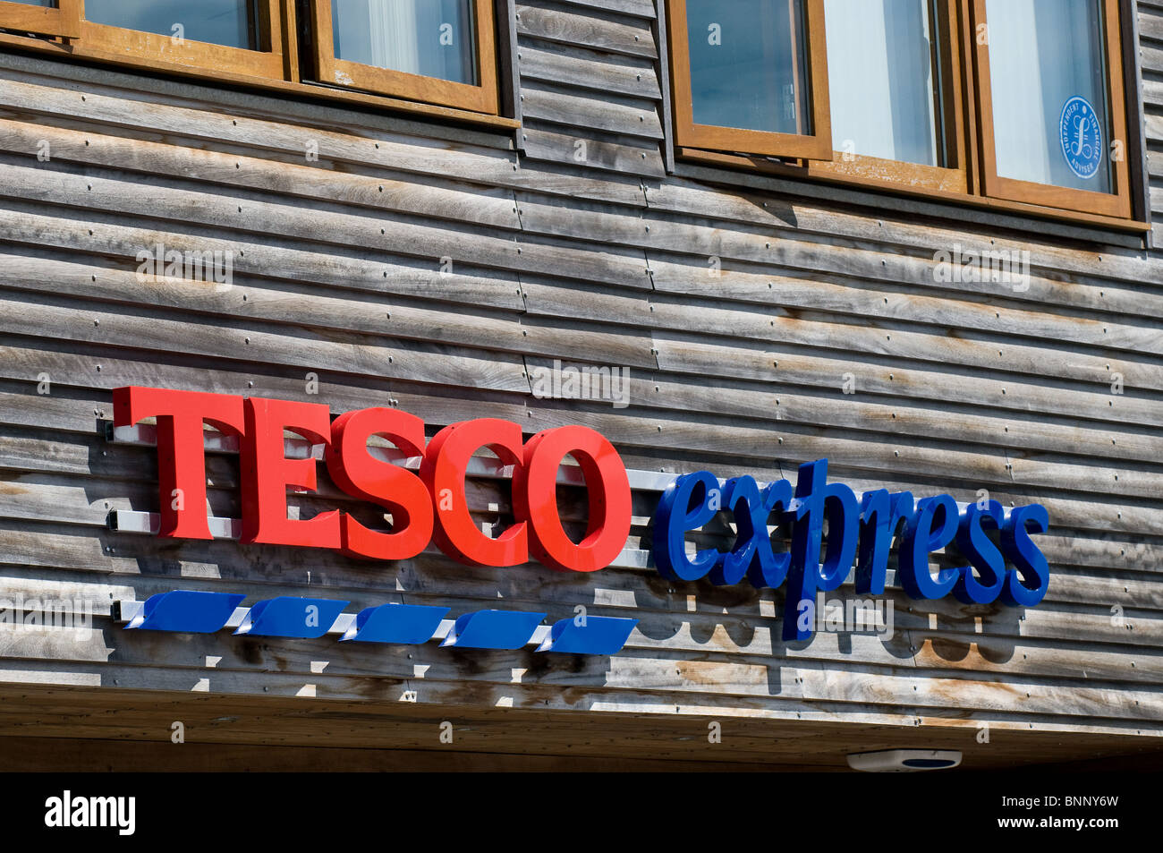 Tesco sign hi-res stock photography and images - Alamy