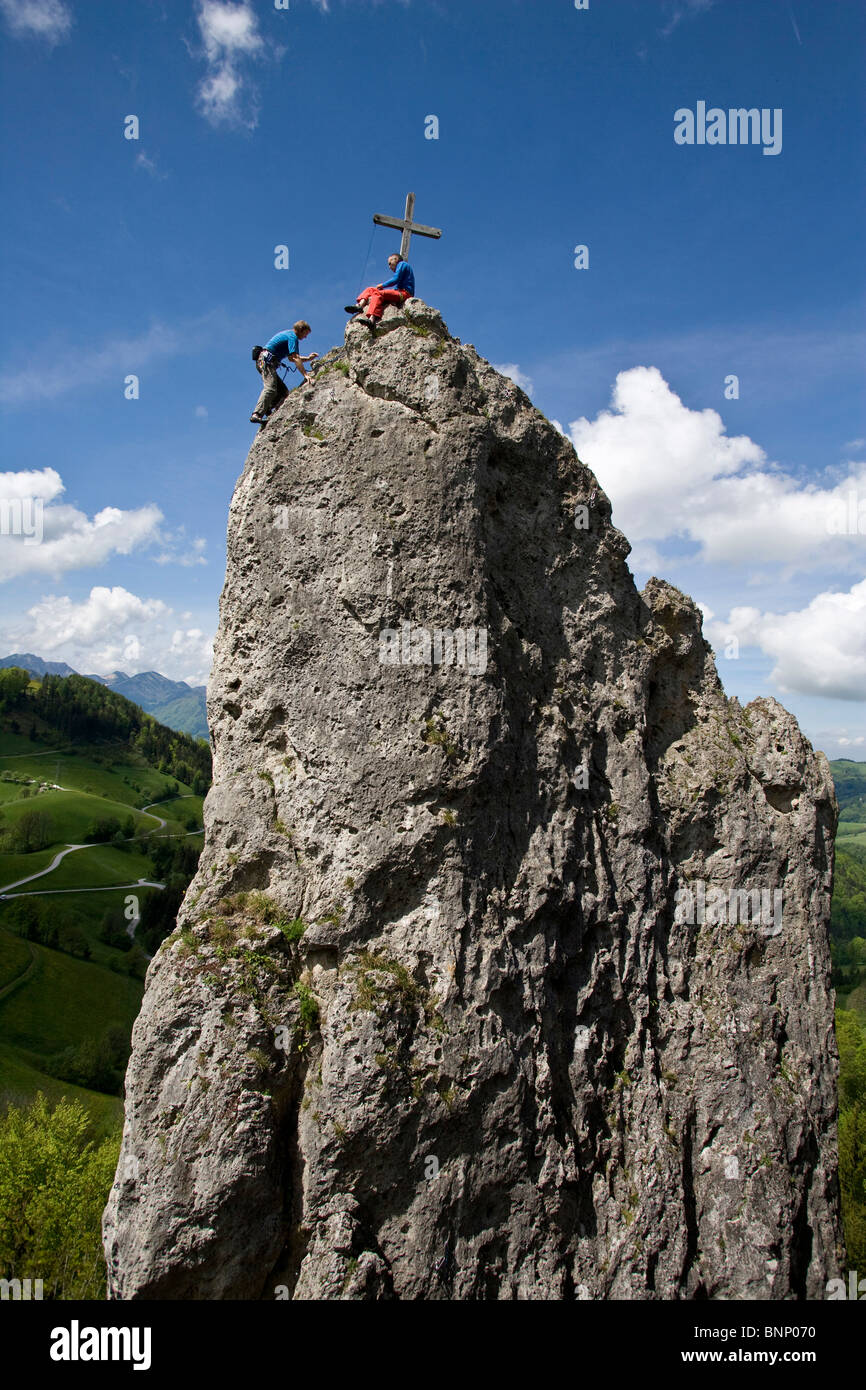 Man men riding a bike bicycle bicycle bike biking rope protect summit ...