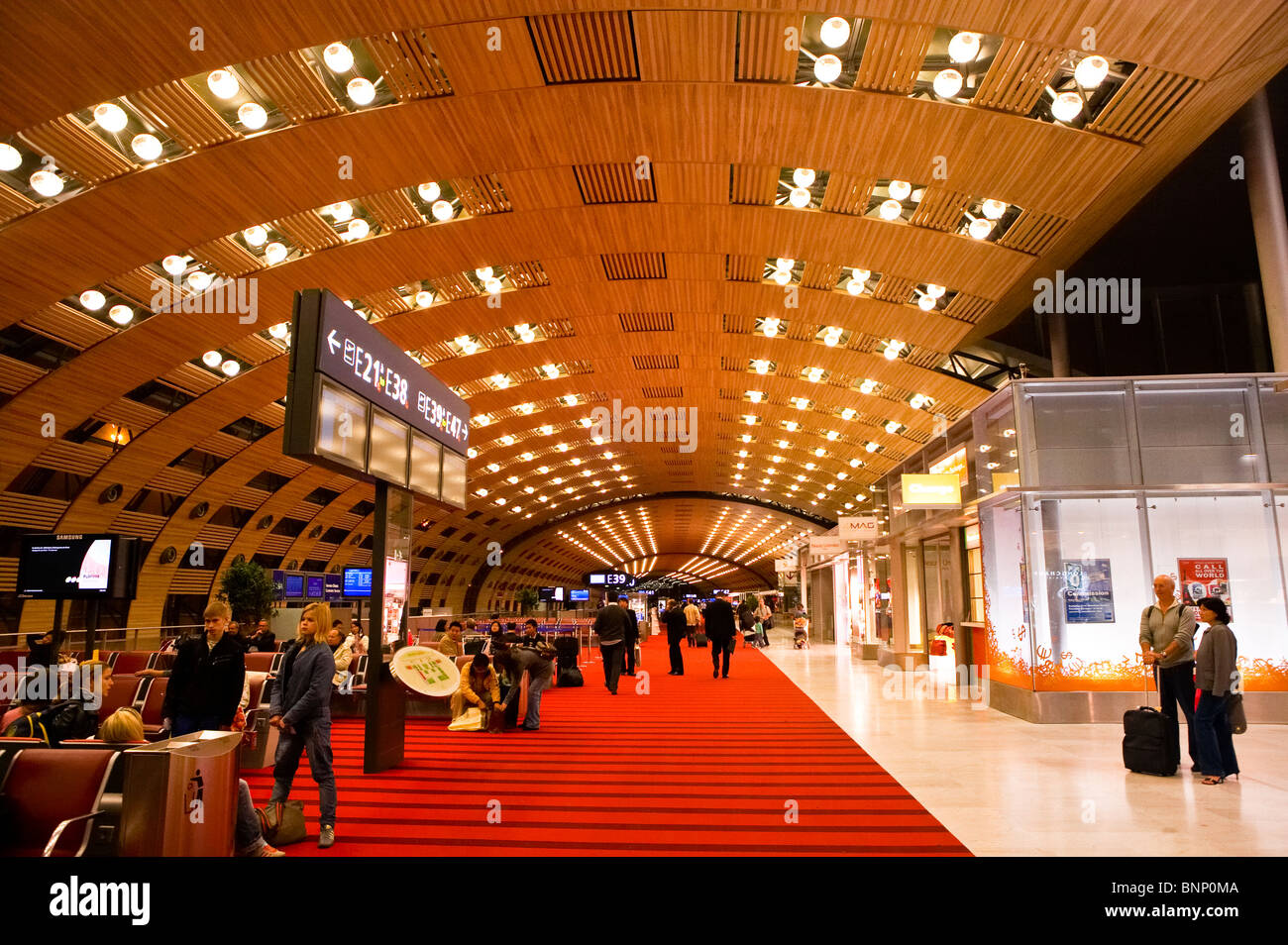 Boarding Gate of Charles de Gaulle International Airport, France Stock ...