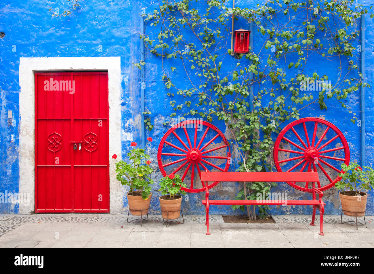 Colorful windows and doorways featuring the architecture of Arequipa ...