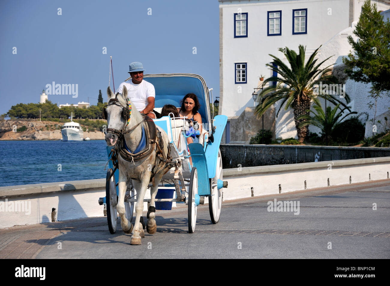Spetses hi-res stock photography and images - Alamy