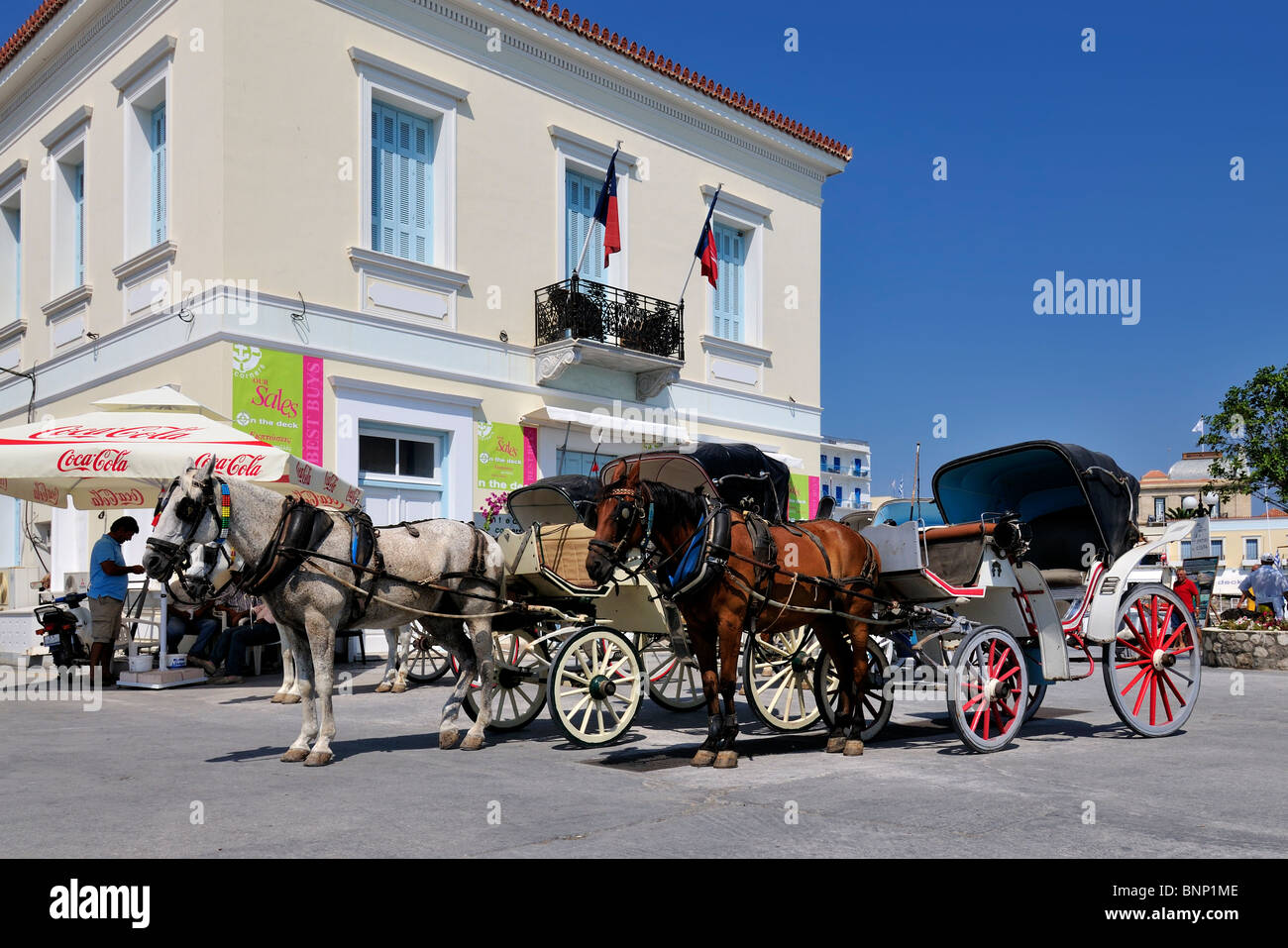 Horse carriages hi-res stock photography and images - Alamy