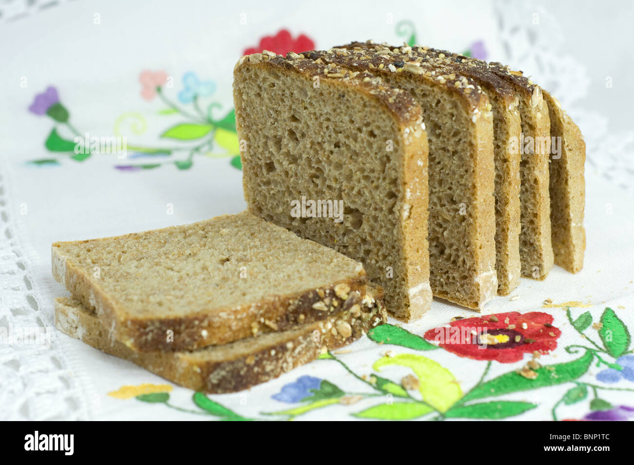 Haft round hi-res stock photography and images - Alamy