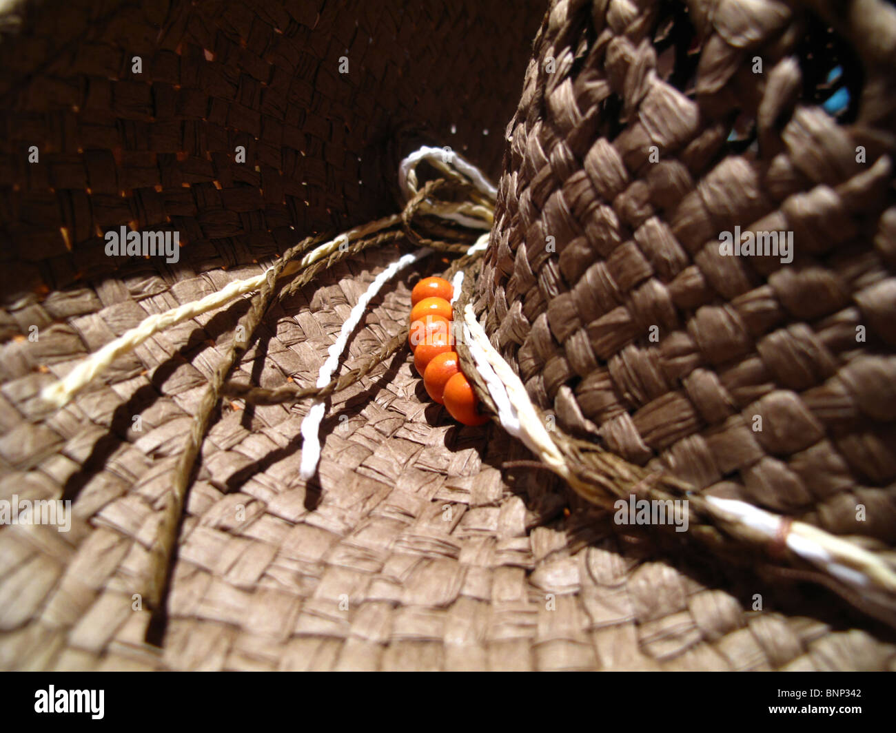 Straw bonnet hi-res stock photography and images - Alamy