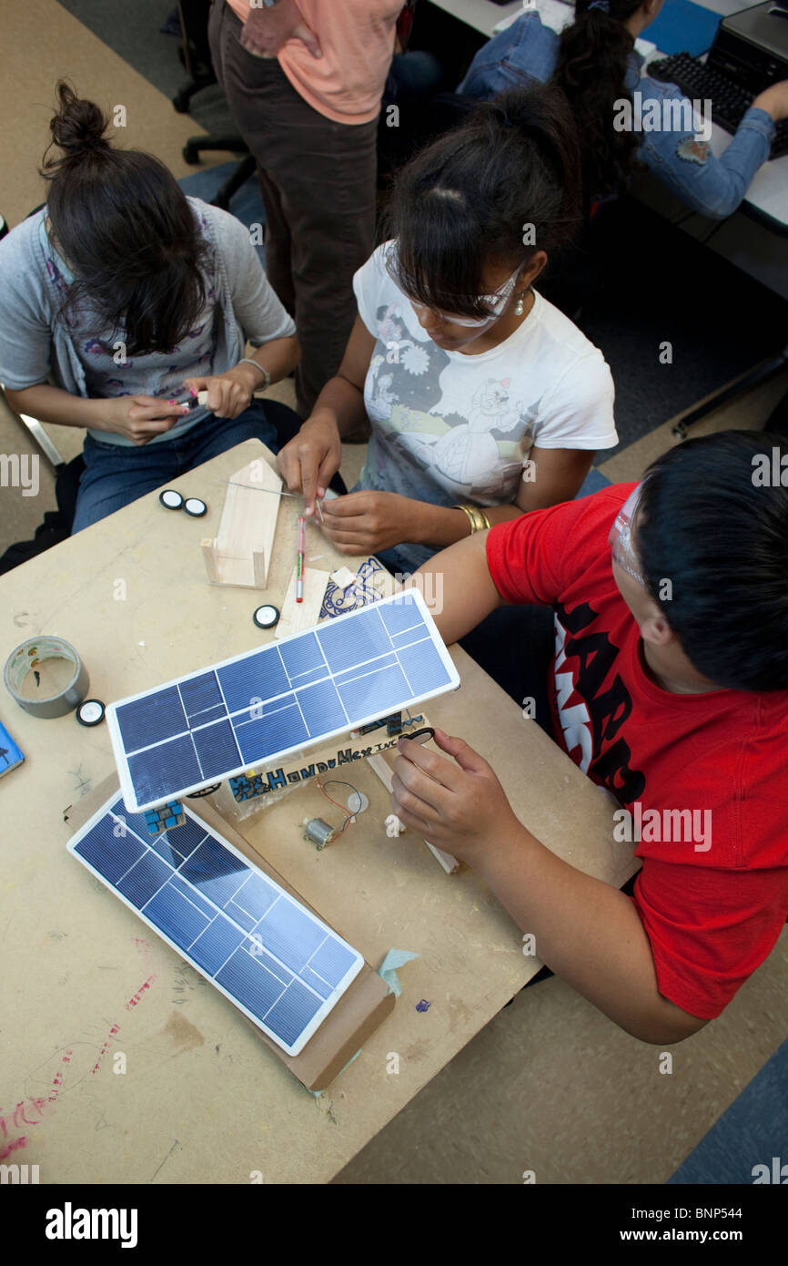 Engineering model hi-res stock photography and images - Alamy