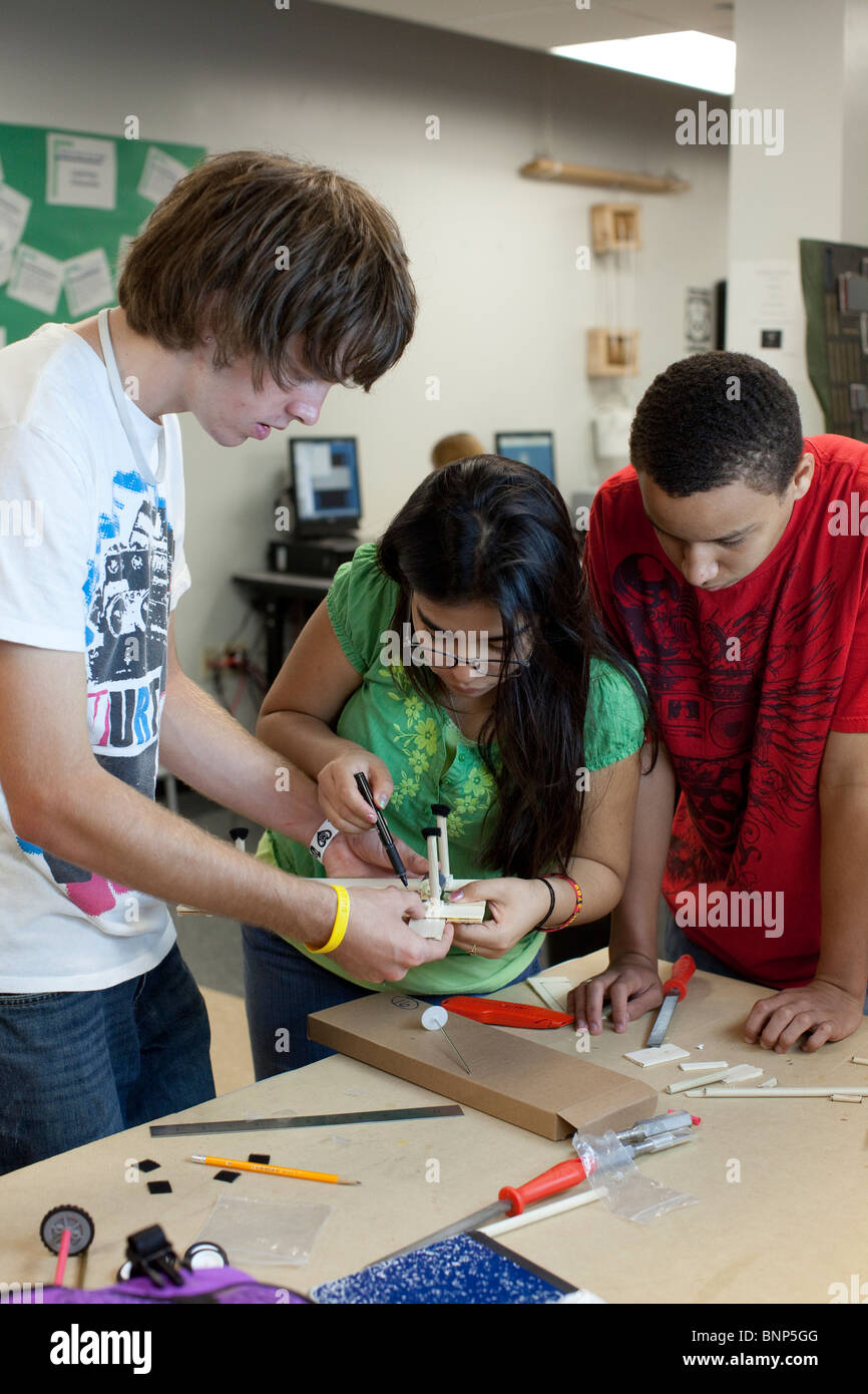 Project based learning classroom hi-res stock photography and images ...