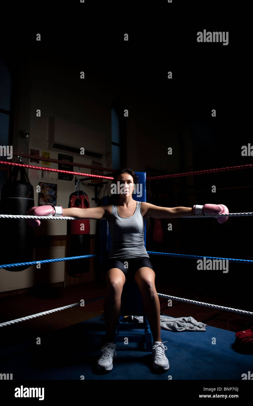 Female boxer sitting in ring hi-res stock photography and images - Alamy