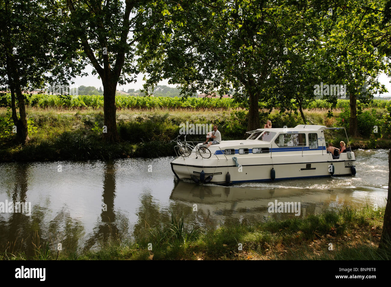 French canals hi-res stock photography and images - Alamy