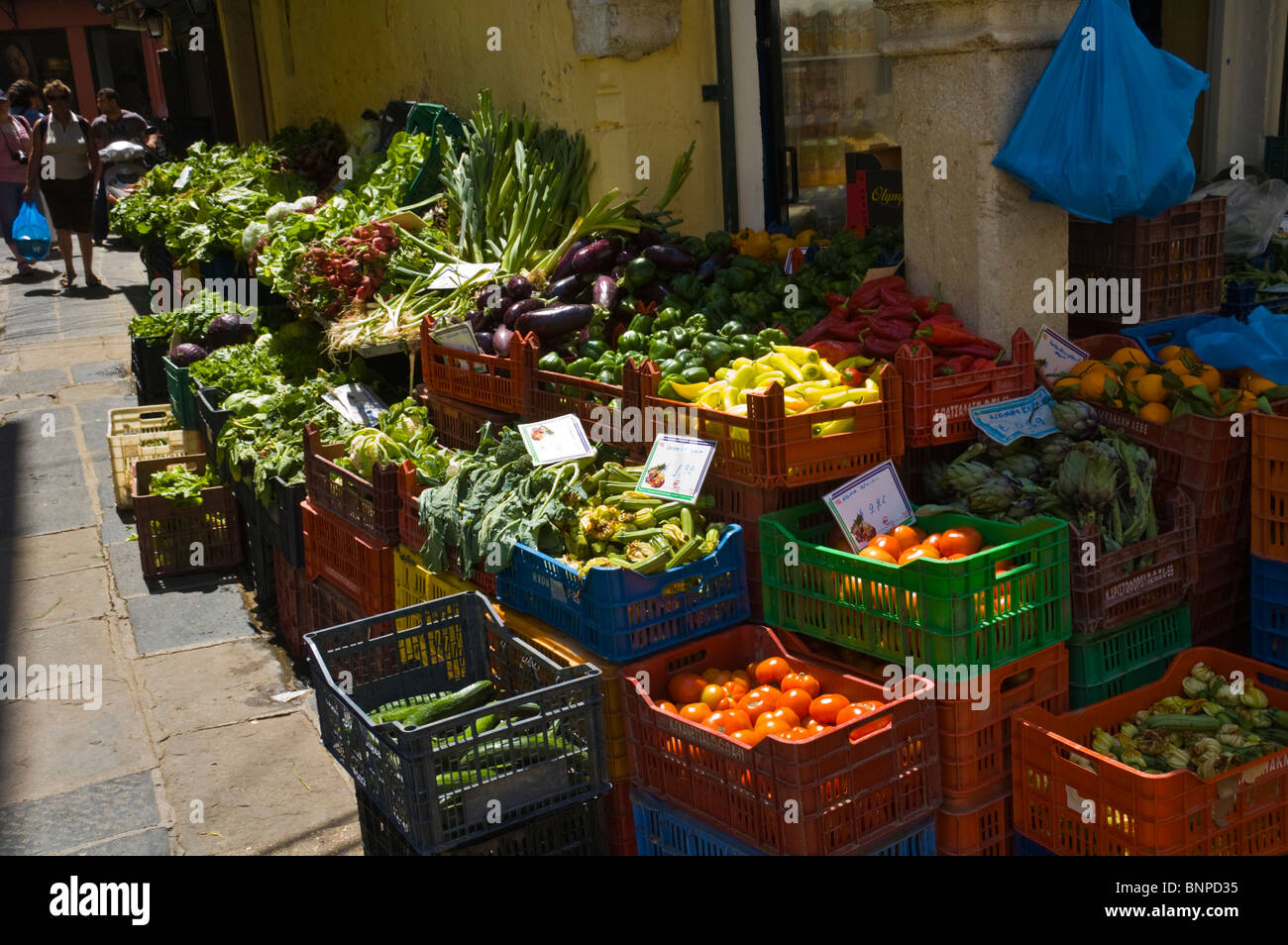 Fruit and veg shop hi-res stock photography and images - Alamy