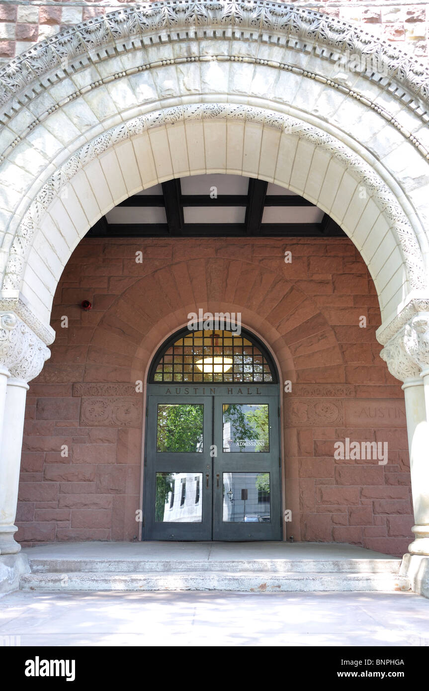 Harvard law school building hi-res stock photography and images - Alamy