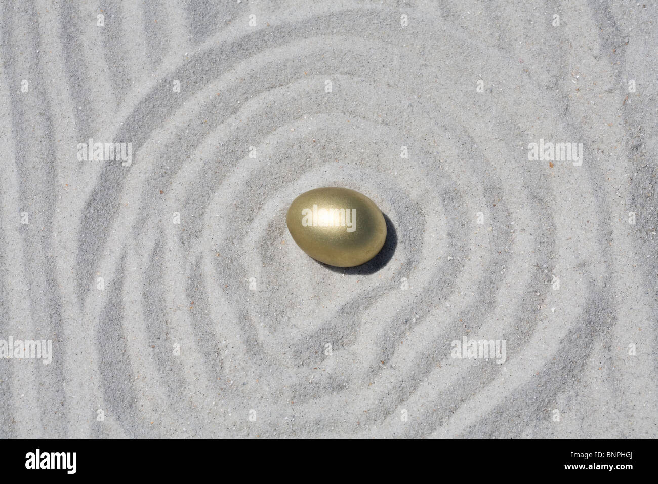 Egg sand hi-res stock photography and images - Alamy