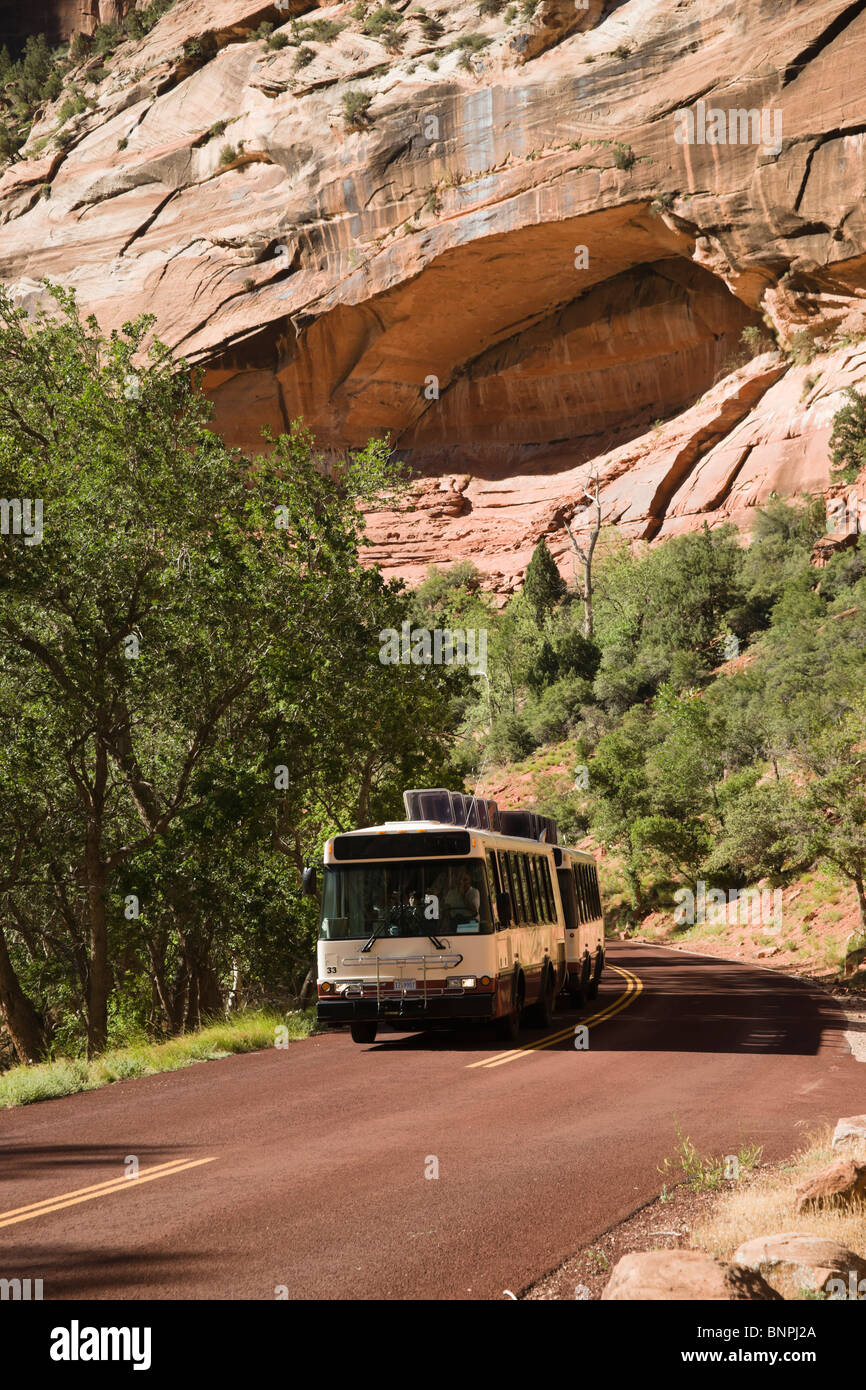 State park utah shuttle bus hi-res stock photography and images - Alamy