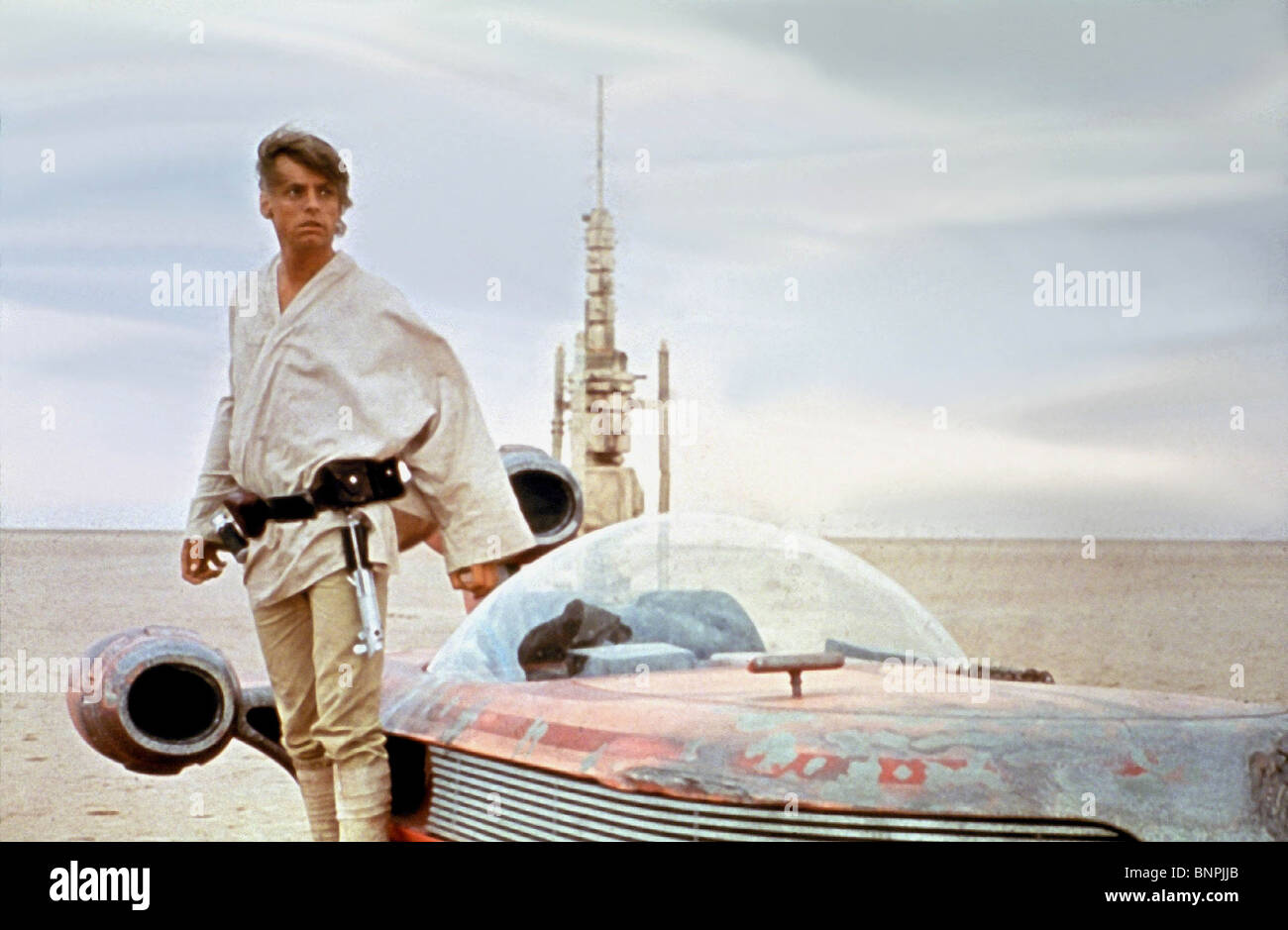 Star Wars 1977 Luke High Resolution Stock Photography and Images - Alamy
