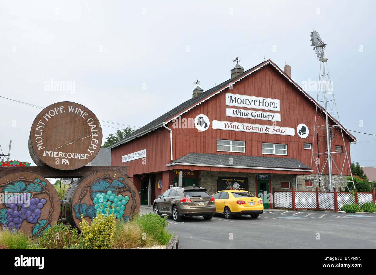 Mount Hope wine store and gallery in Bird in Hand, Amish Country ... Mount Hope wine store and gallery in Bird in Hand, Amish Country ...