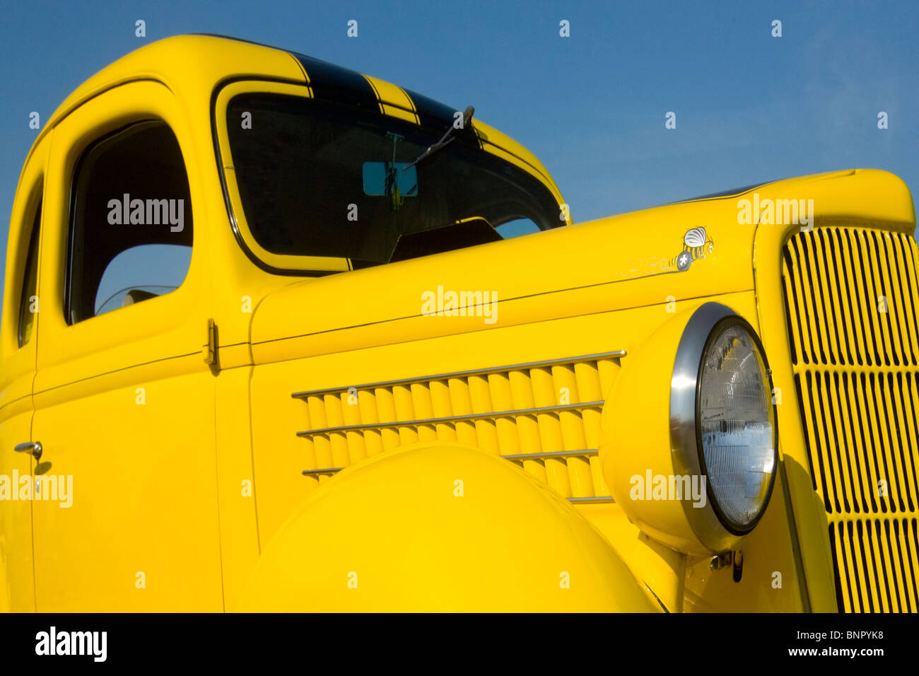 Complementary colors hi-res stock photography and images - Alamy