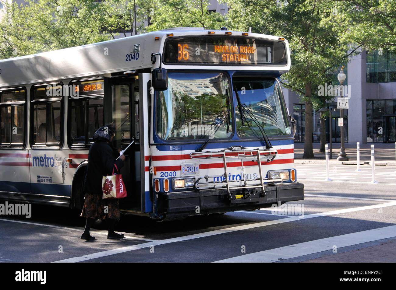 Black bus passenger states hi-res stock photography and images - Alamy