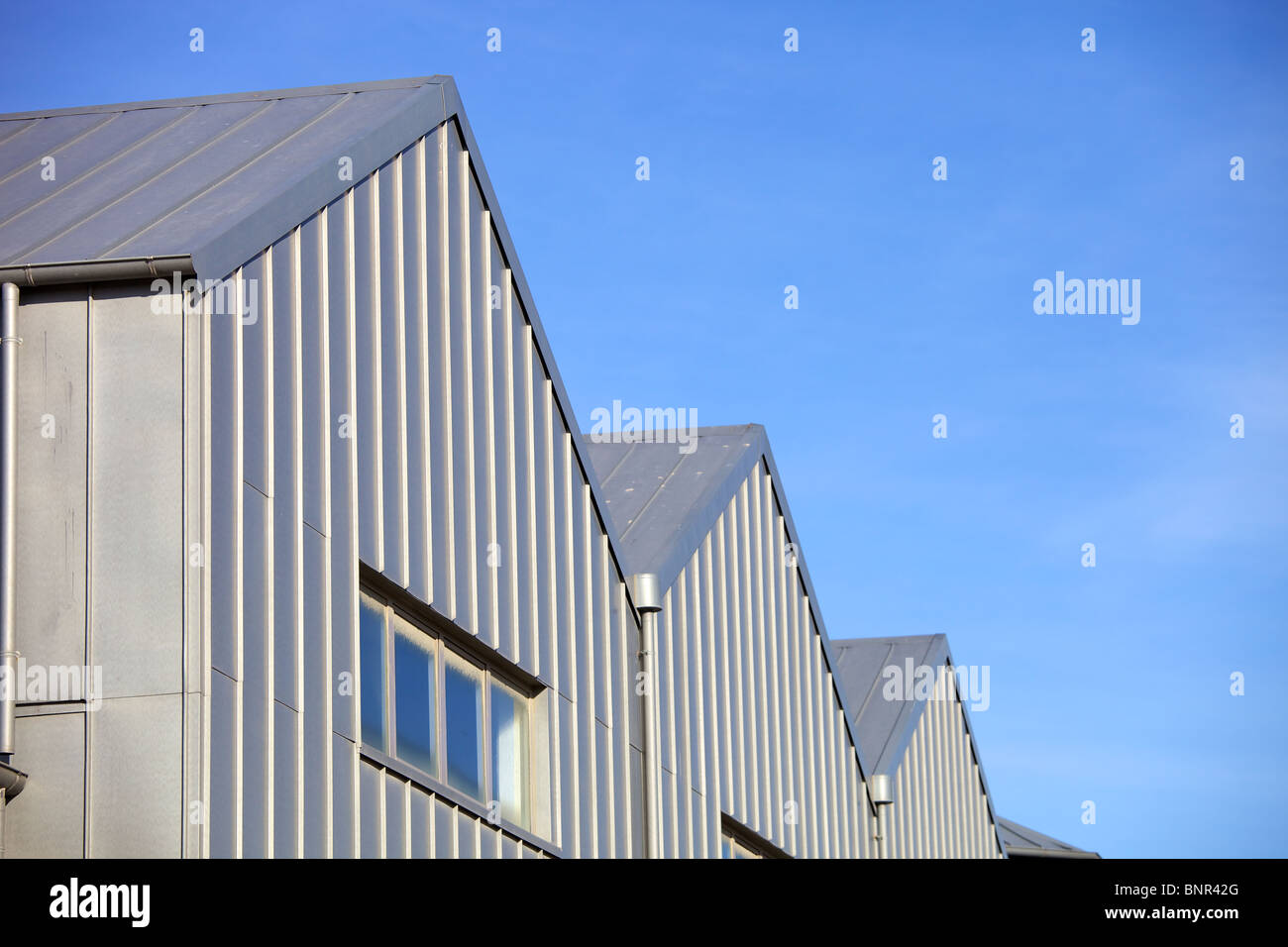 Vivid sky warehouse hi-res stock photography and images - Alamy
