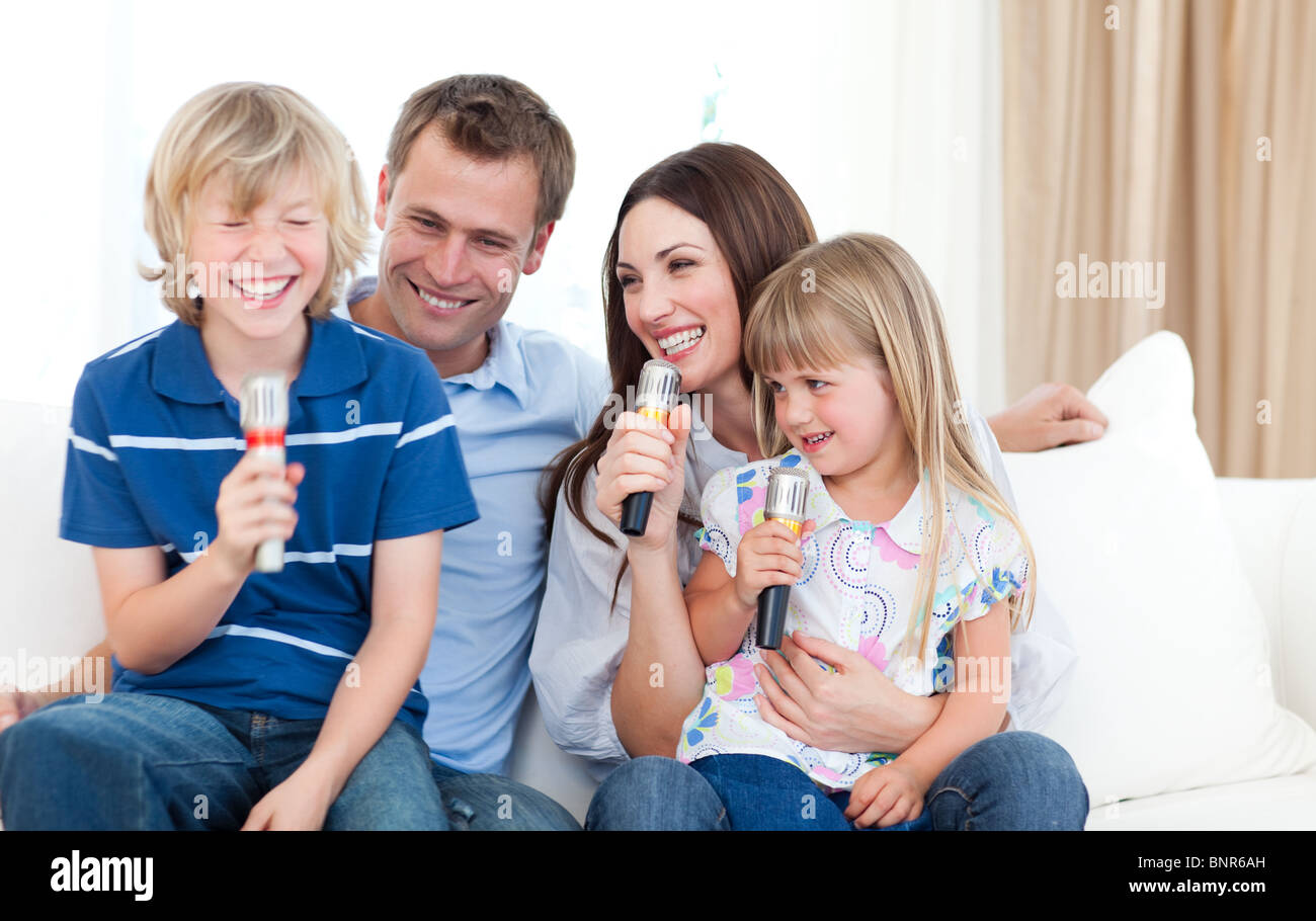 Father daughter singing together hi-res stock photography and images ...