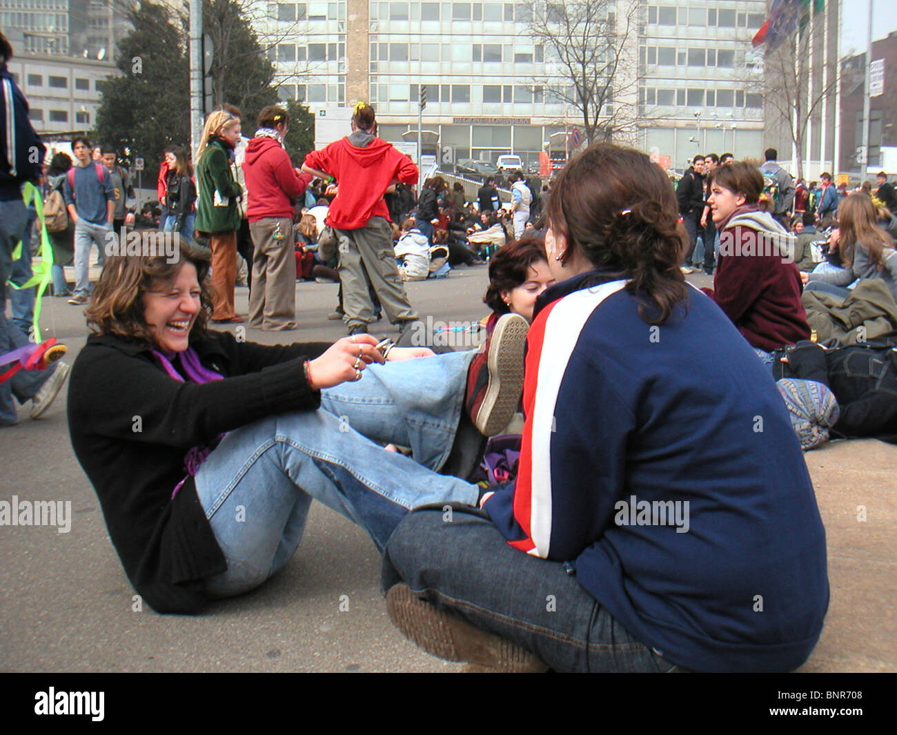Students protest against college and school reforms proposed by city ...