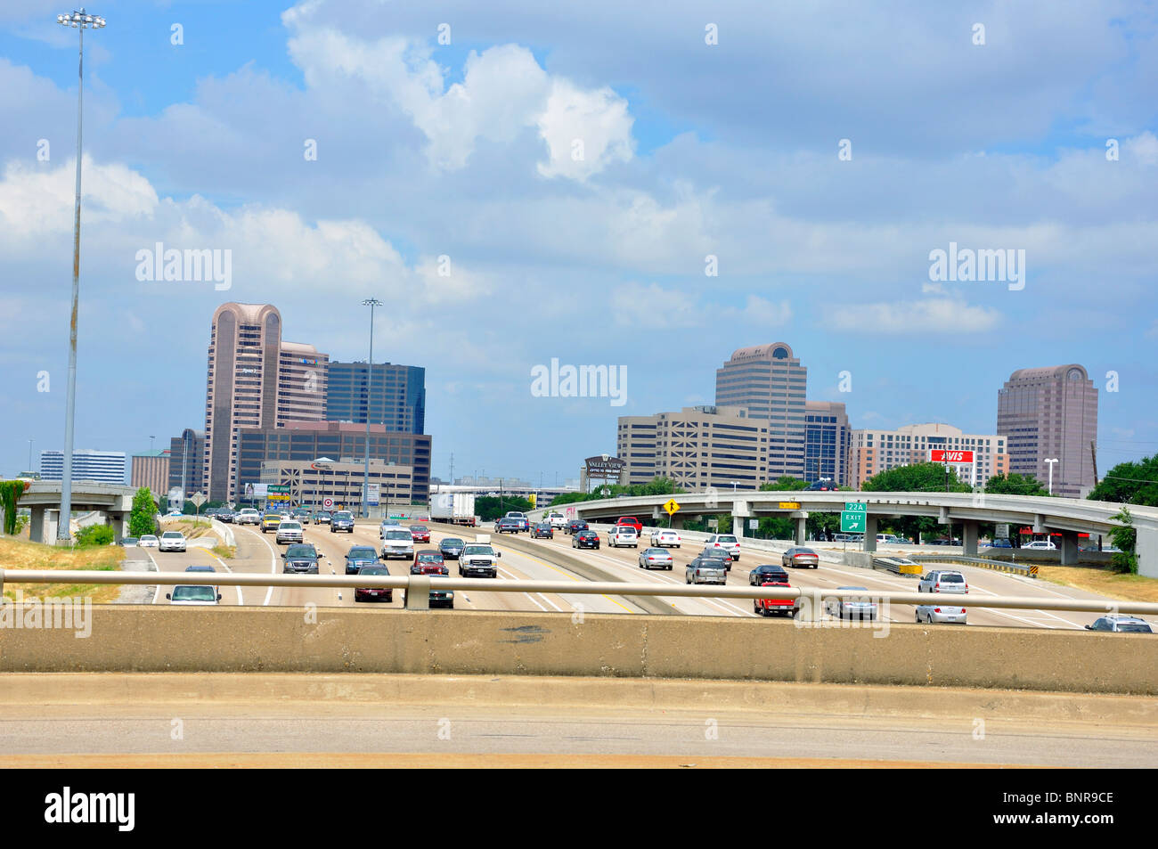 Freeway traffic in dallas hi-res stock photography and images - Alamy