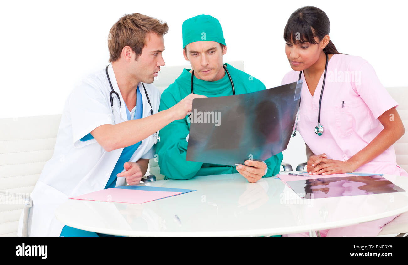 Beautiful doctor holding xray team hi-res stock photography and images ...