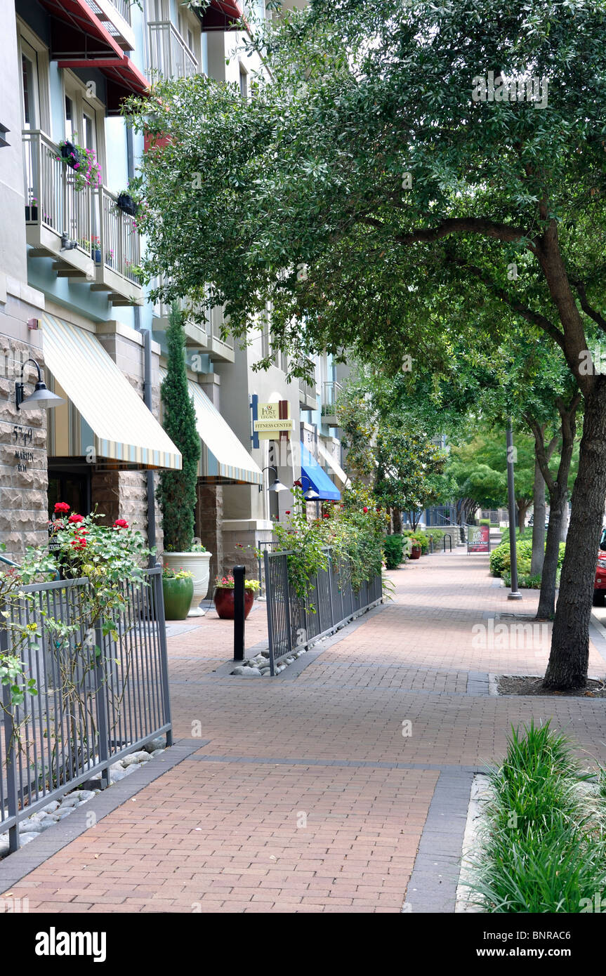Residential street with modern apartment buildings, Plano, Texas, USA ...