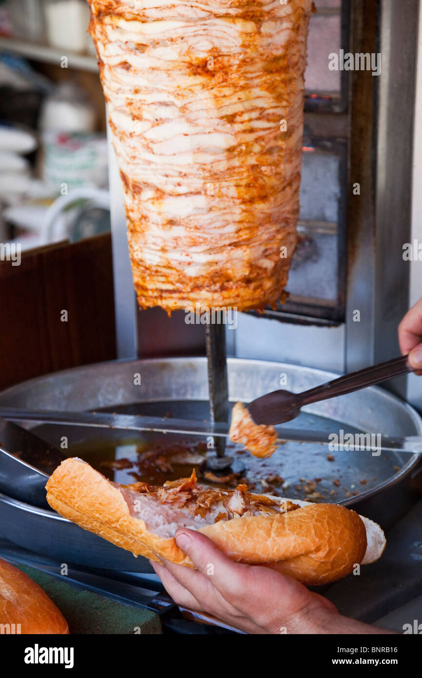 Chicken doner kebab hi-res stock photography and images - Alamy