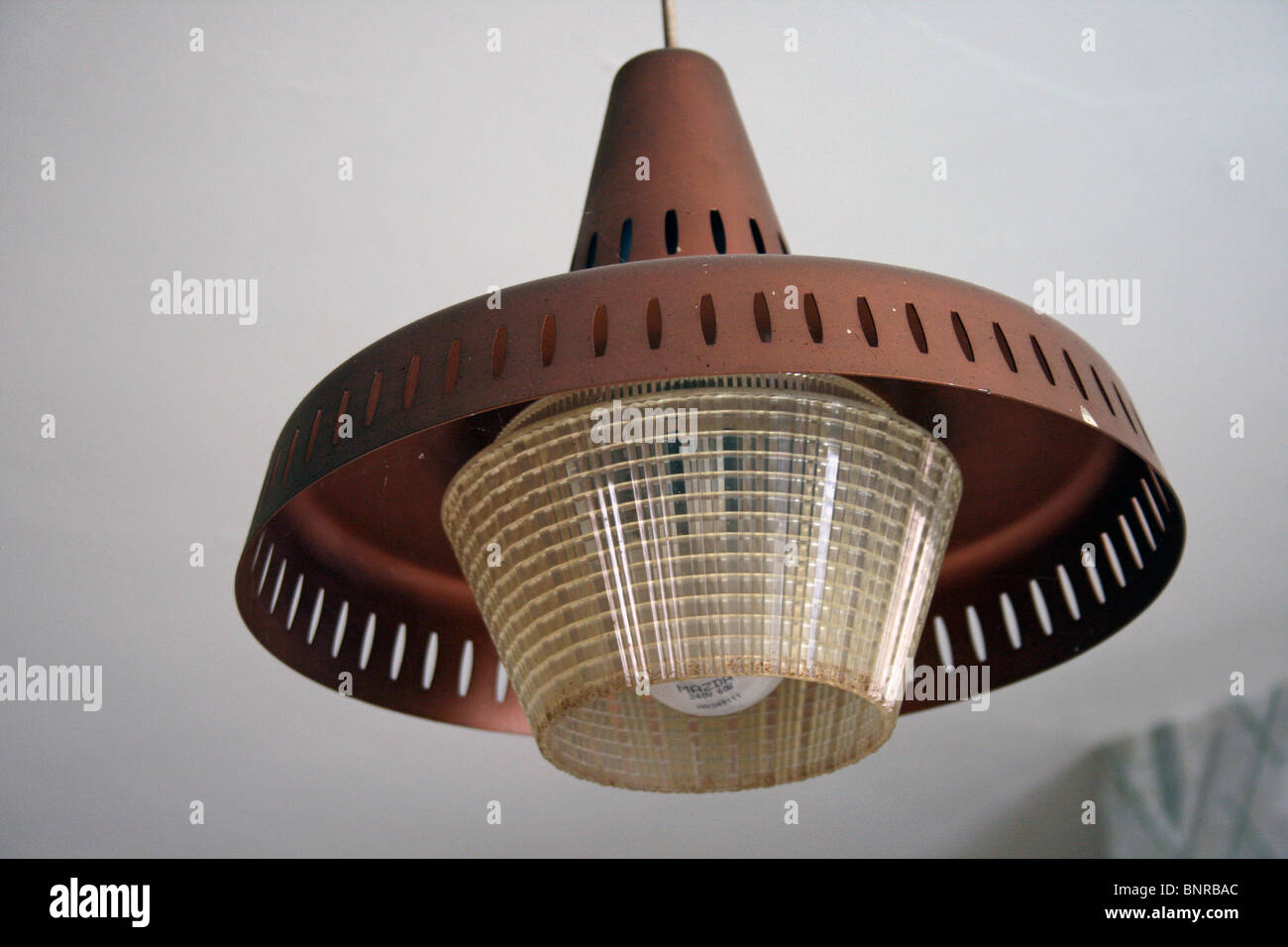 Retro light fitting hi-res stock photography and images - Alamy