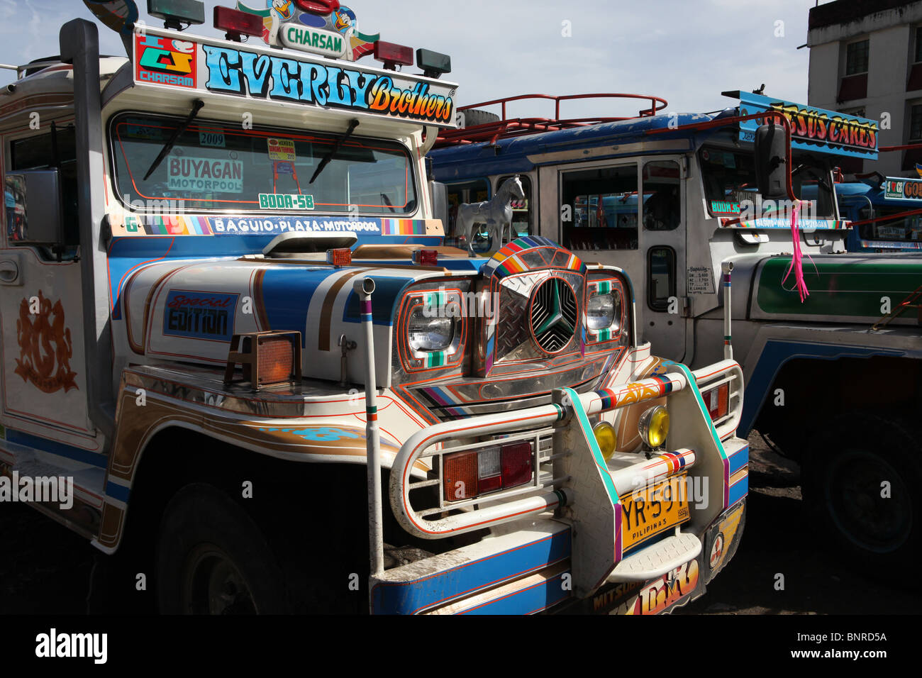 Jeepney philippines hi-res stock photography and images - Alamy