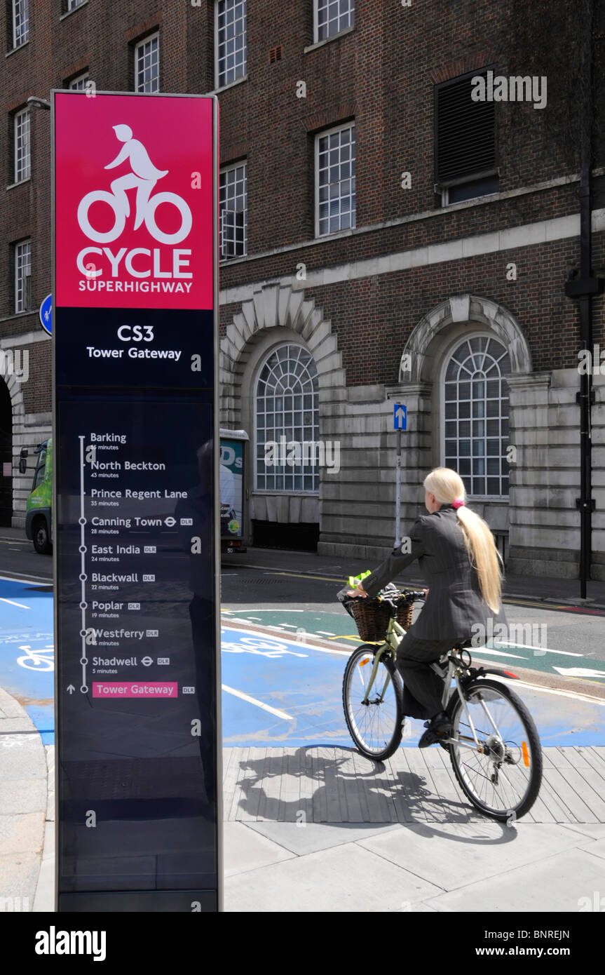 Cycle superhighway blue hi-res stock photography and images - Alamy