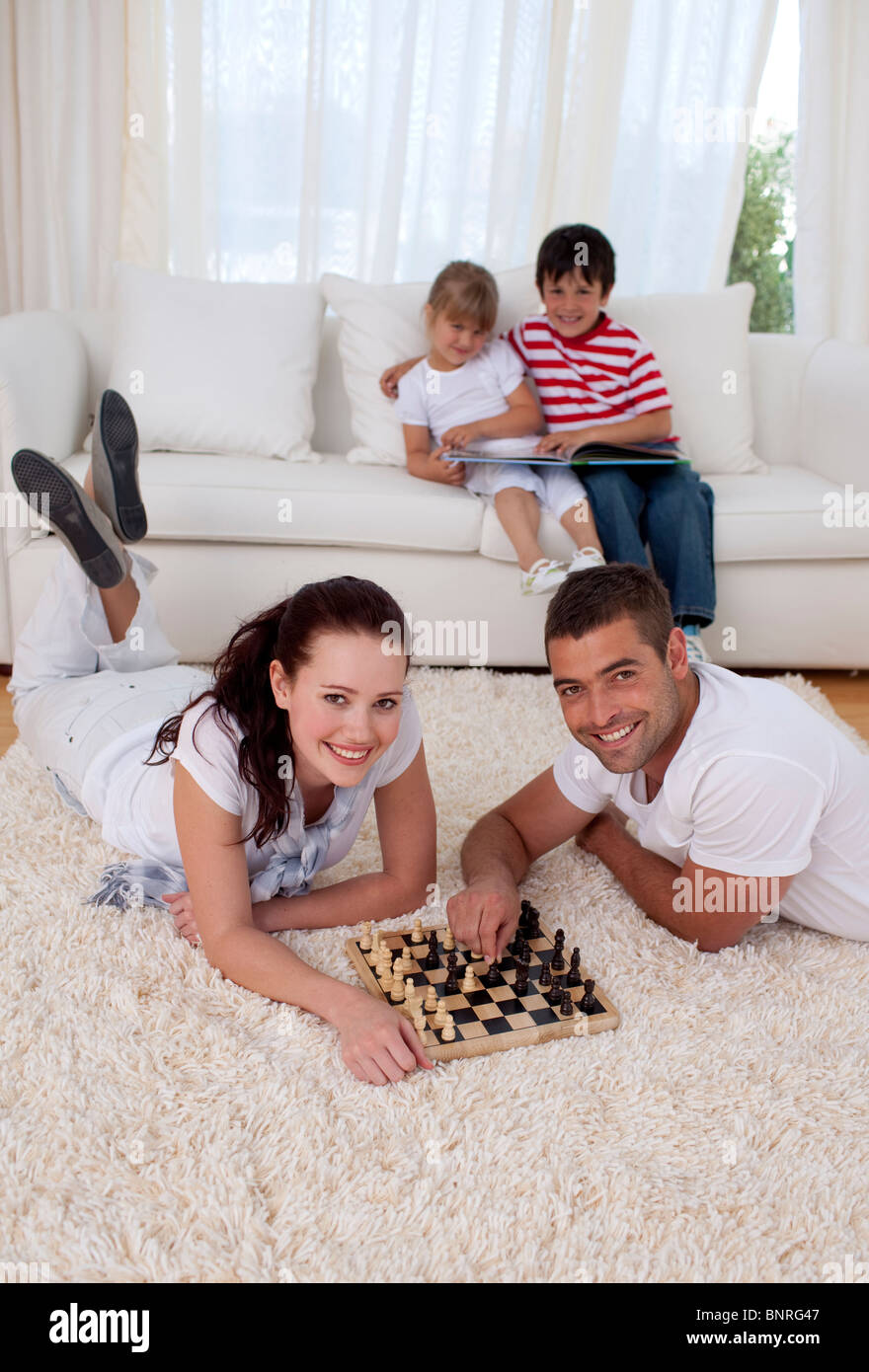 Chess set in living room hi-res stock photography and images - Alamy