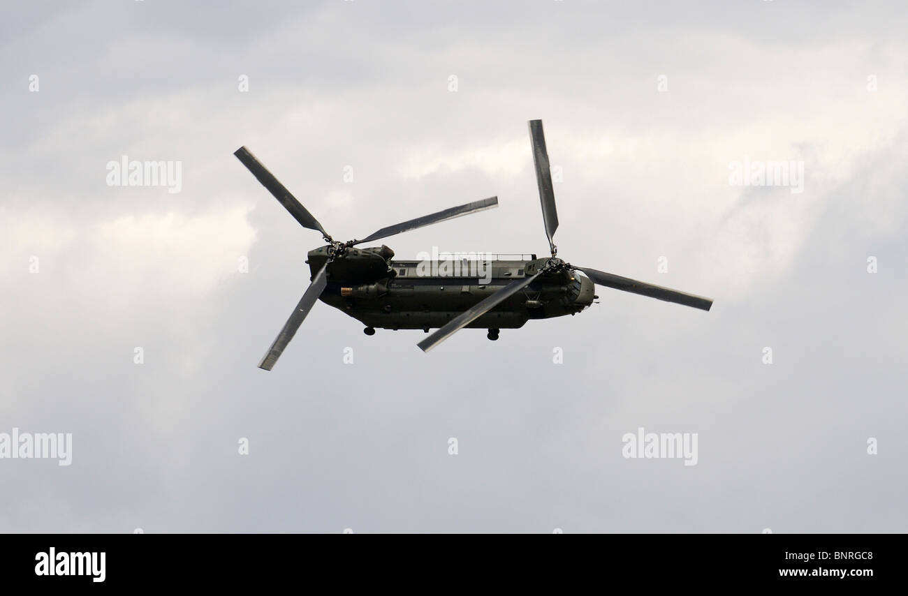 RAF Chinook DB support helicopter as currently used in Iraq and ...