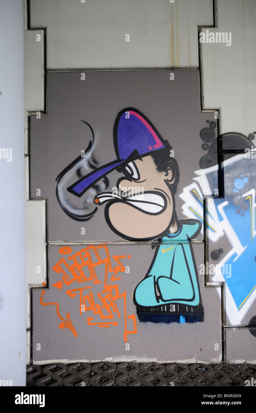 Marijuana graffiti hi-res stock photography and images - Alamy