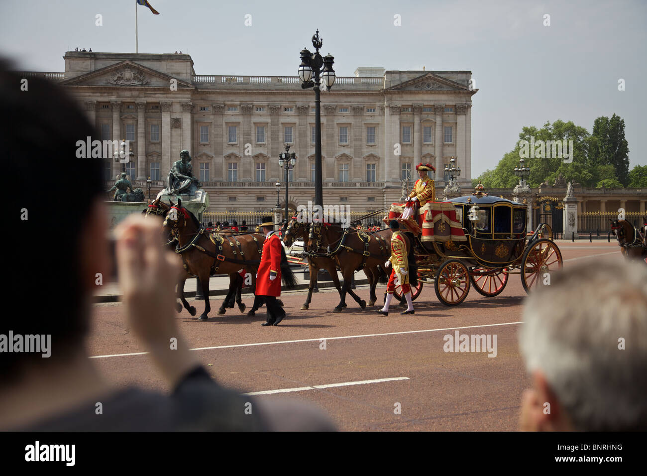 Royal carriages hi-res stock photography and images - Alamy