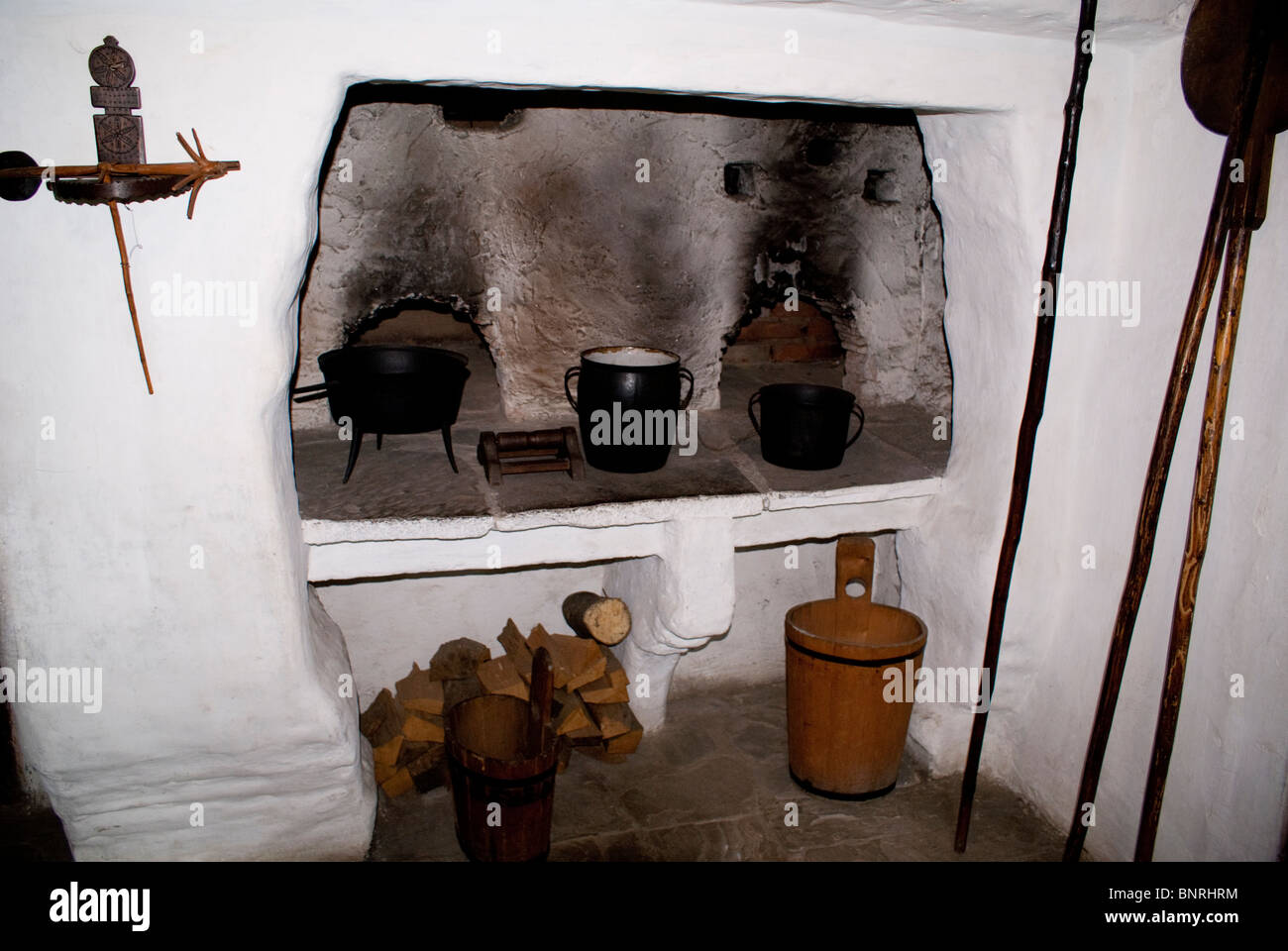Old fashioned cooker hi-res stock photography and images - Alamy