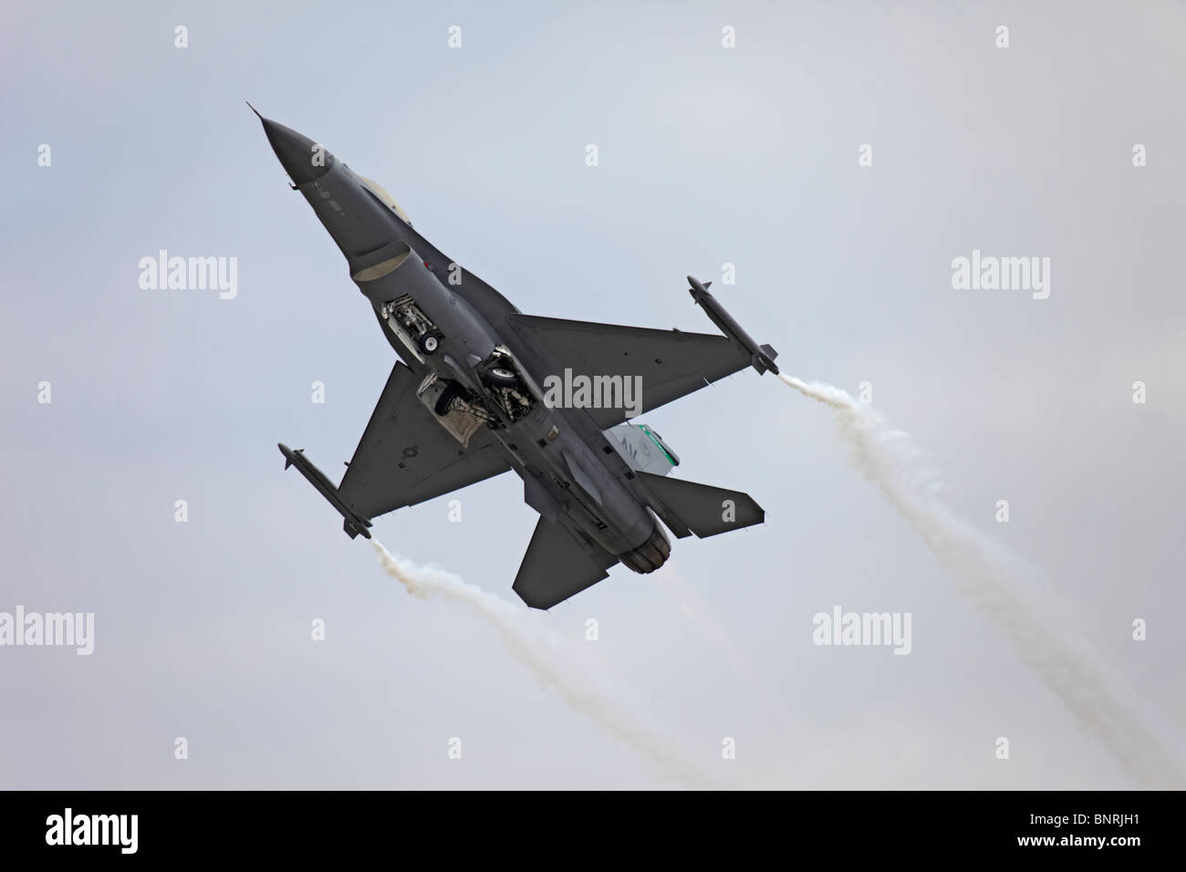 Farnborough Lockheed Martin F-16C Fighting Falco Stock Photo - Alamy