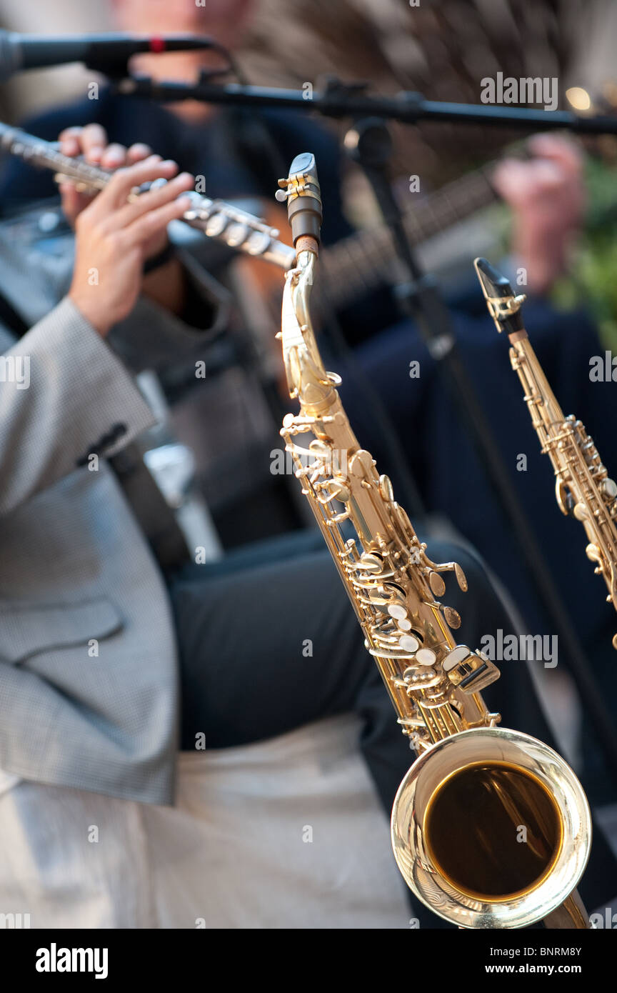 Blowing musical instruments hi-res stock photography and images - Alamy