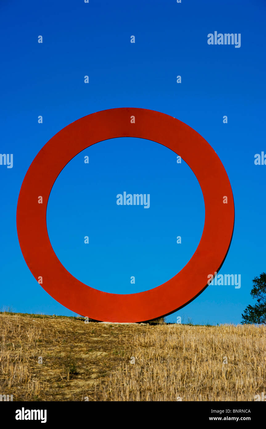 Red circle hi-res stock photography and images - Alamy