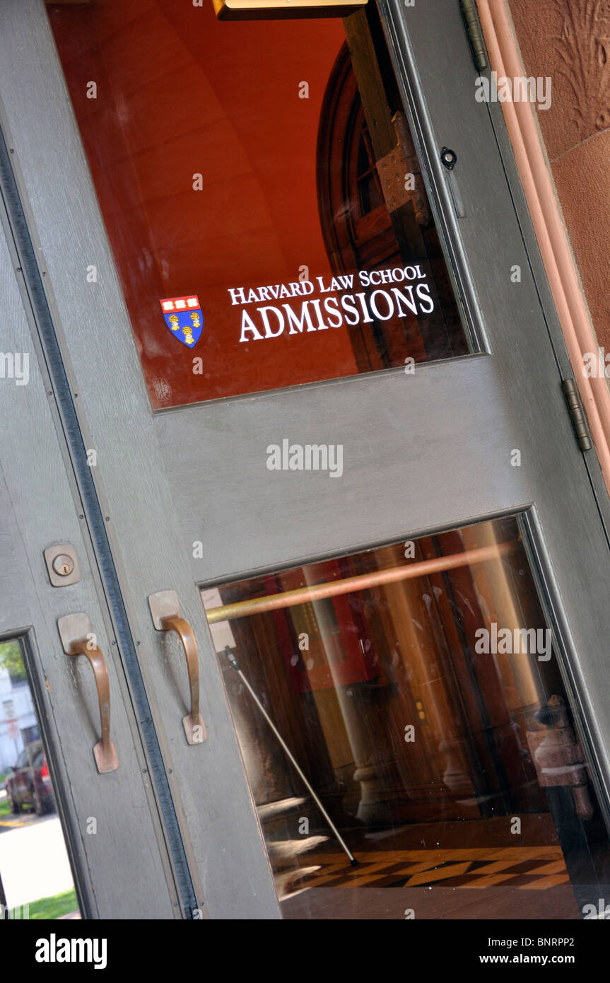 Ivy league admissions hi-res stock photography and images - Alamy