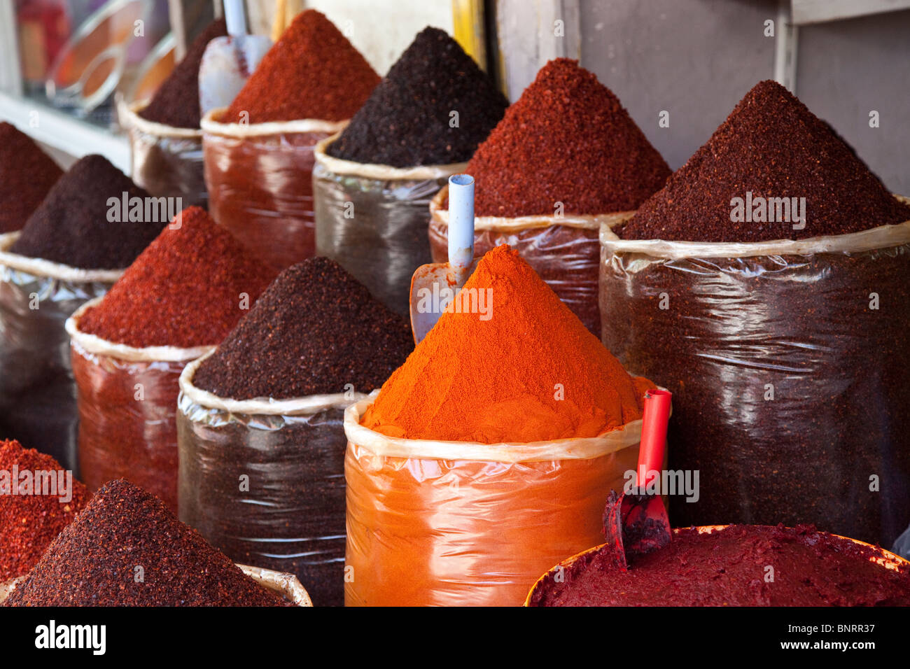 Urfa spice market hi-res stock photography and images - Alamy