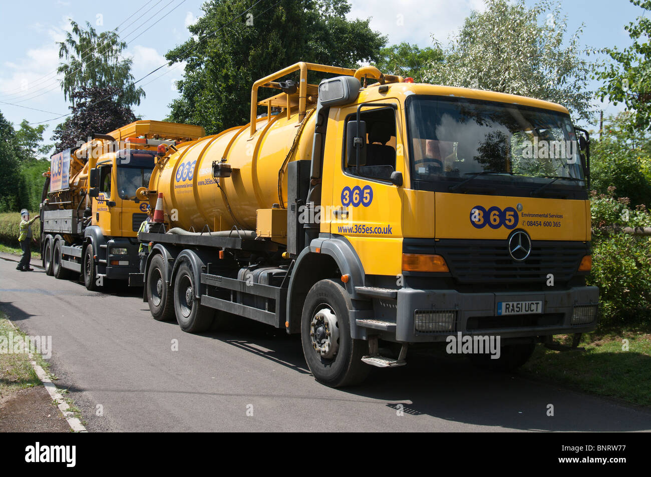 Sewer inspection vehicle hi-res stock photography and images - Alamy