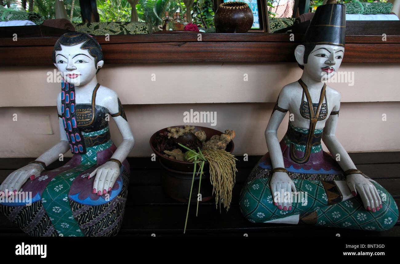 Indonesia; Java; Yogyakarta; javanese wooden figures, decoration ...