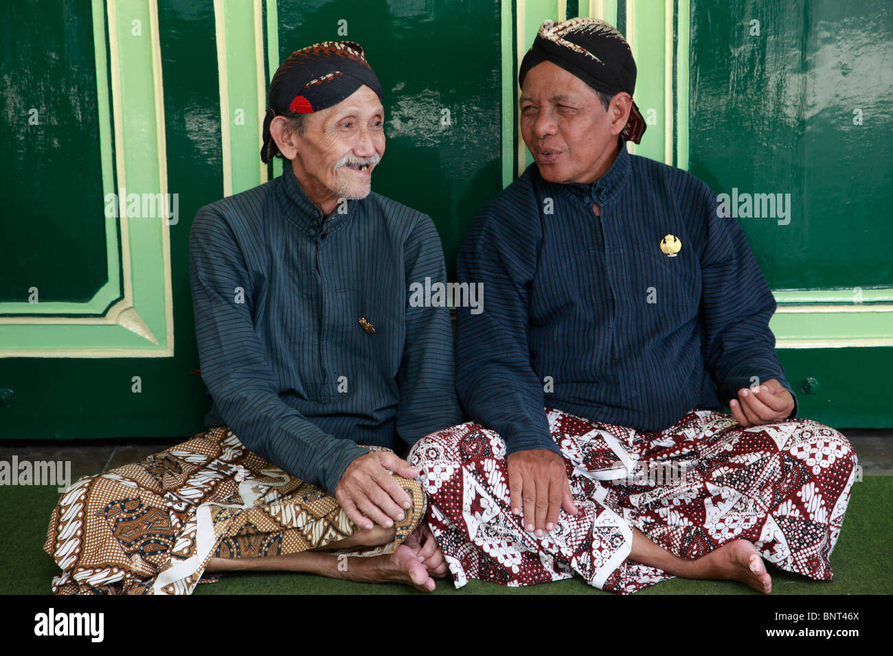 Indonesia; Java; Yogyakarta; Kraton, sultan's palace, retainers in ...