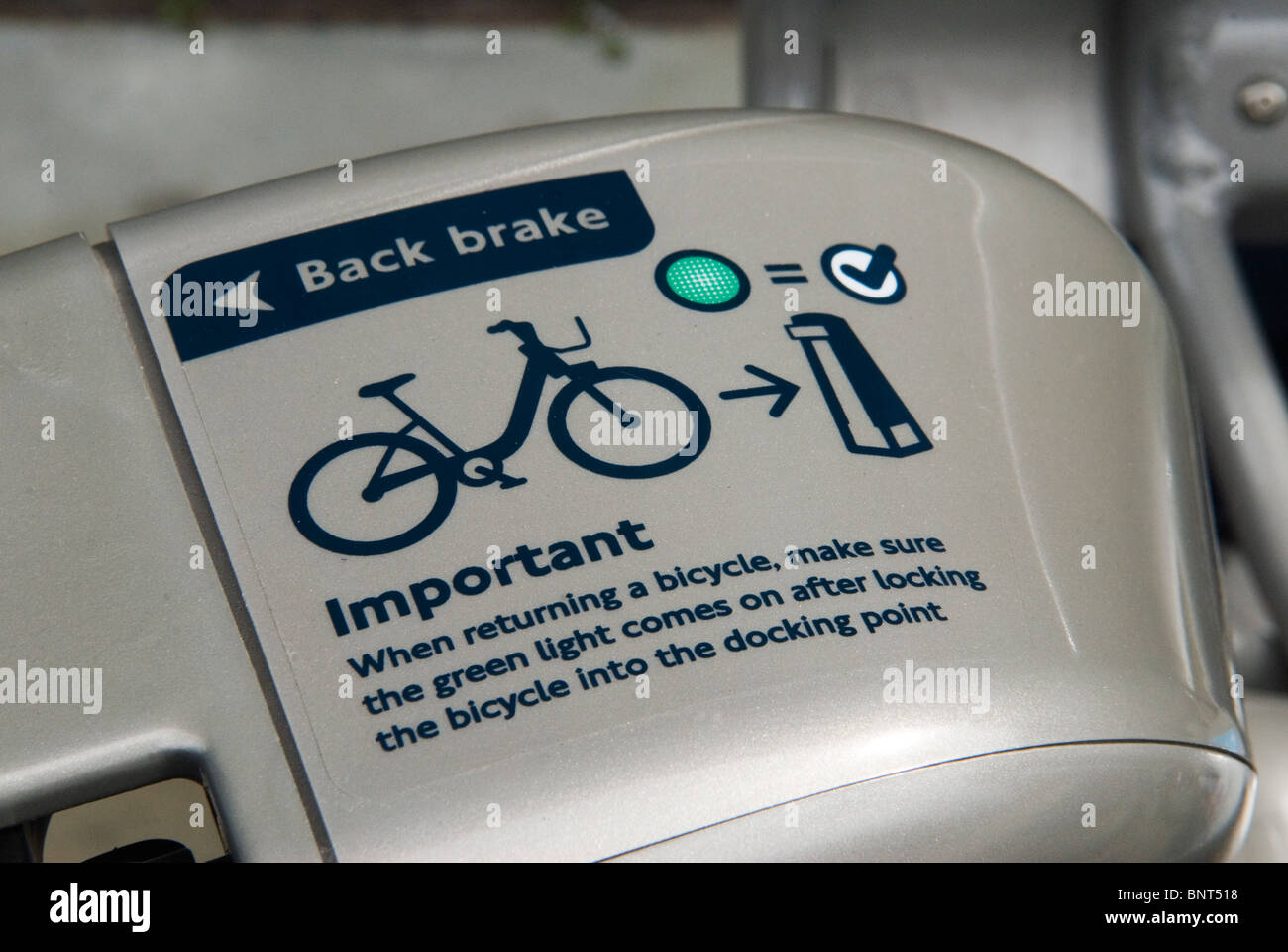 tfl transport for london cycle hire detail instruction returning bike ...
