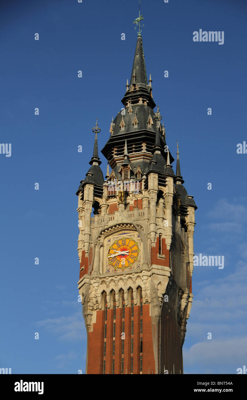 Clock tower town hall calais hi-res stock photography and images - Alamy