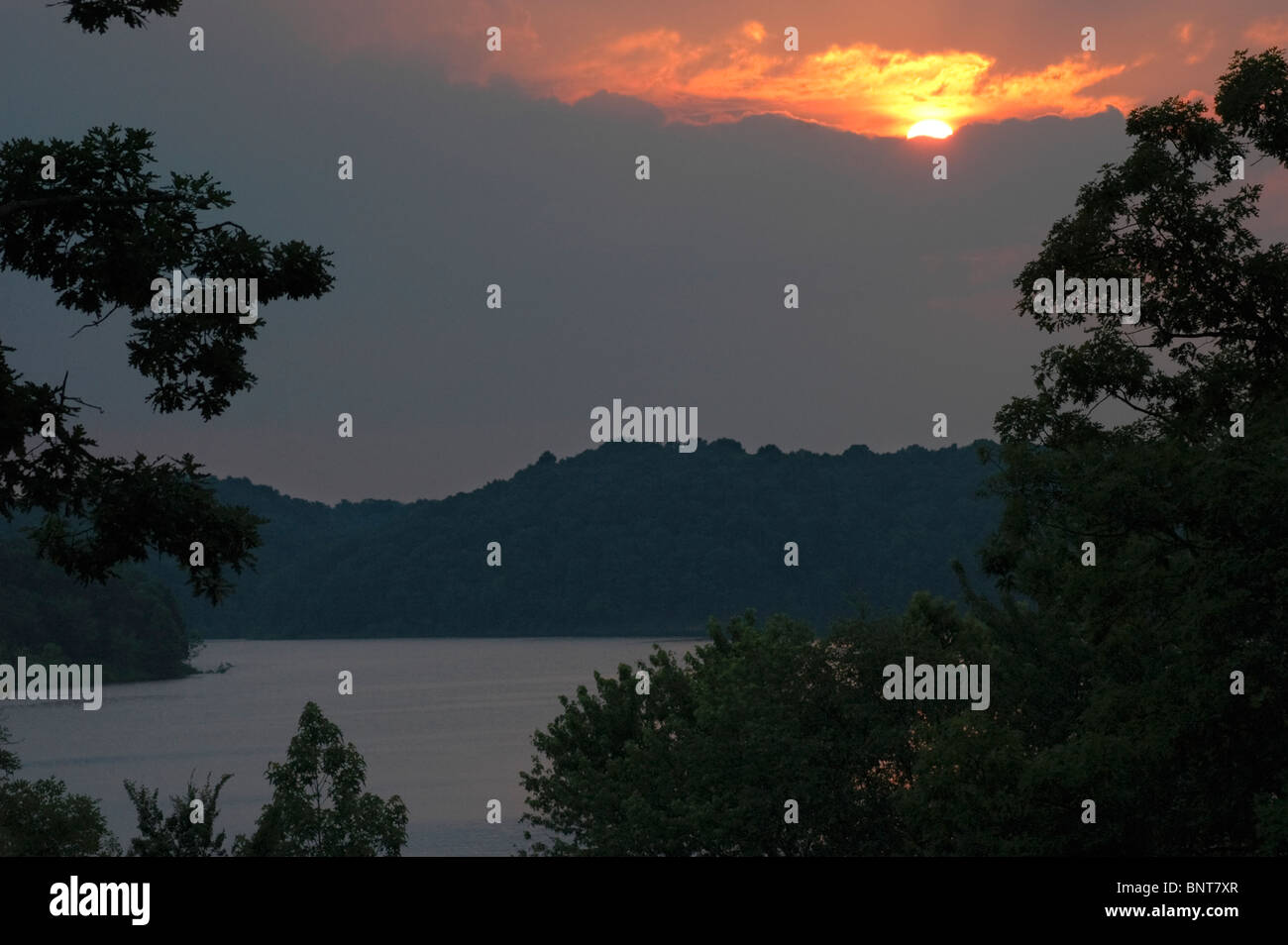 Sunset over Green River Lake, Kentucky Stock Photo - Alamy