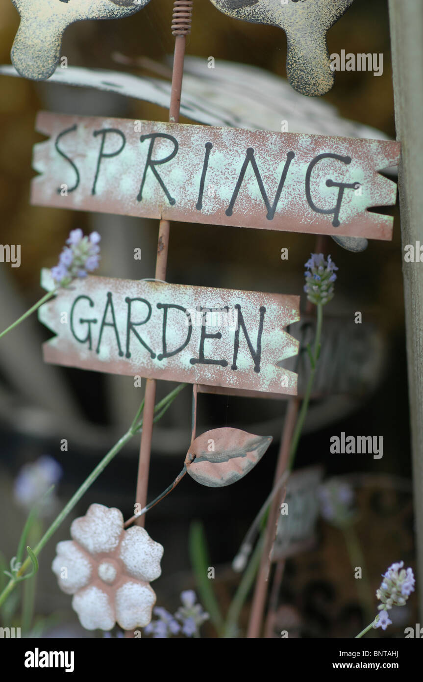 Earthing sign hi-res stock photography and images - Alamy