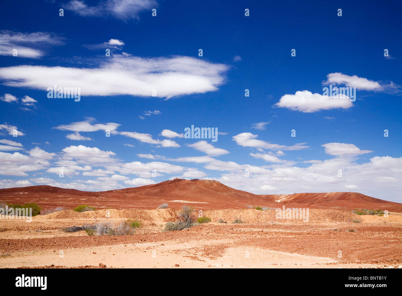 Australian outback landscape hi-res stock photography and images - Alamy
