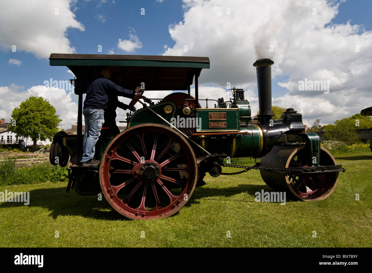 steam traction engine at vintage fair rally in pretty riverside ...