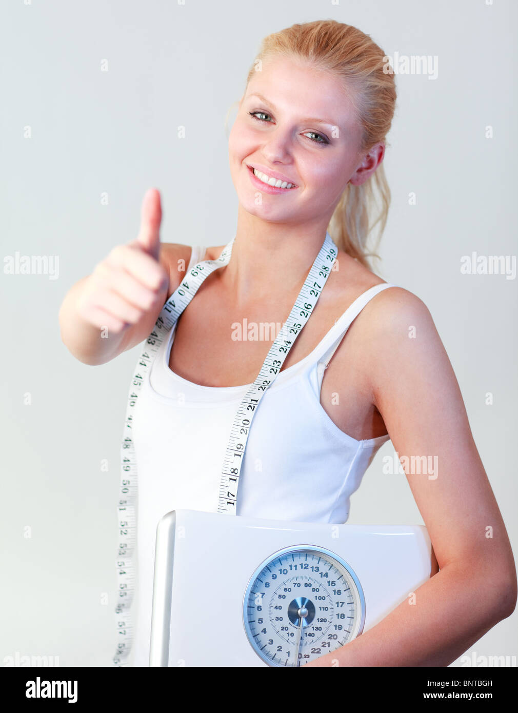 Thumb on the scales hi-res stock photography and images - Alamy